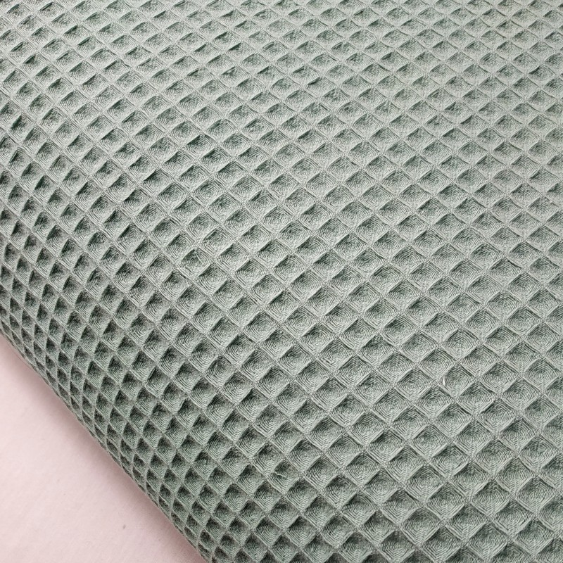 Tela Piqué Waffle en color verde envejecido.